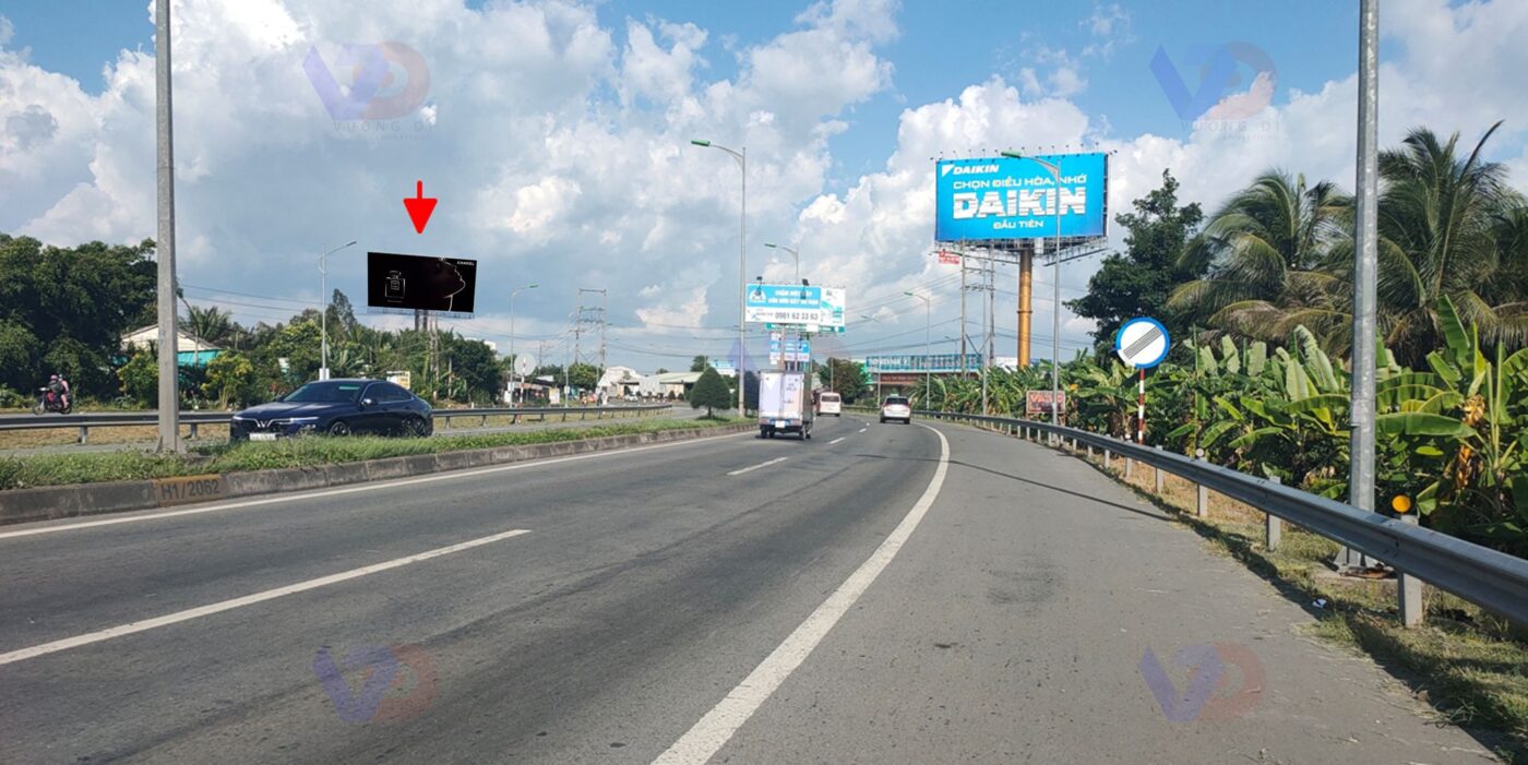Ngã 3 Đường Tránh - Vương Di Advertising